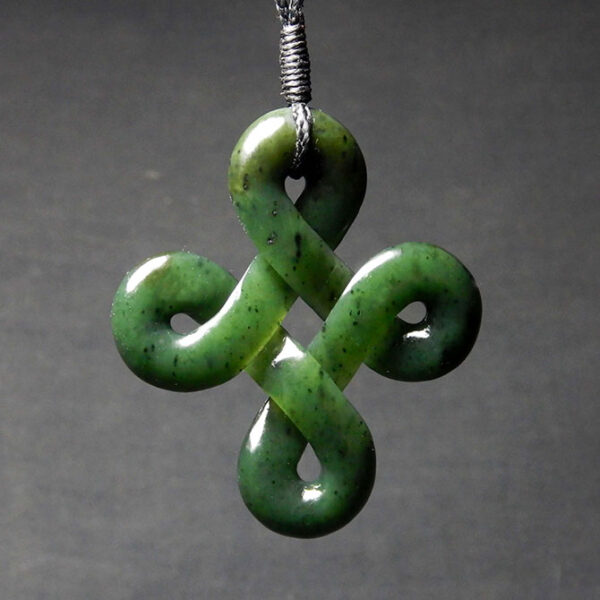 ’Quaternary’ Jade Celtic Knot | Wayne Costar Jade Carver