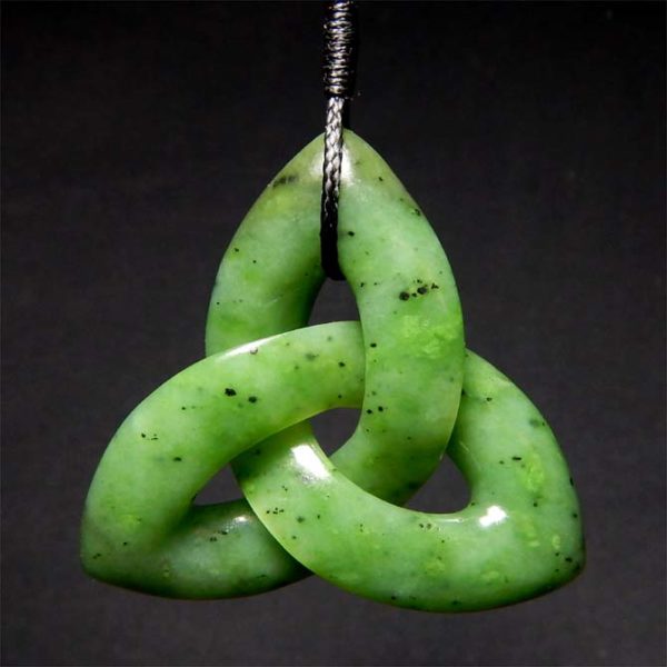 Jade Triquetra Celtic Knot | Wayne Costar Jade Carver